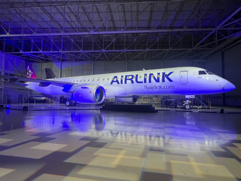 Airlink Consummates Embraer E195-E2 Acquisitions with Azorra